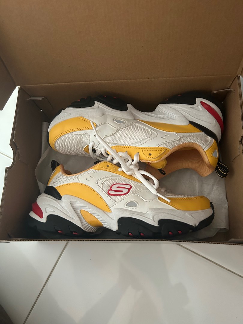 Skechers x One Punch Man Sneakers (US 6), Women's Fashion, Footwear ...