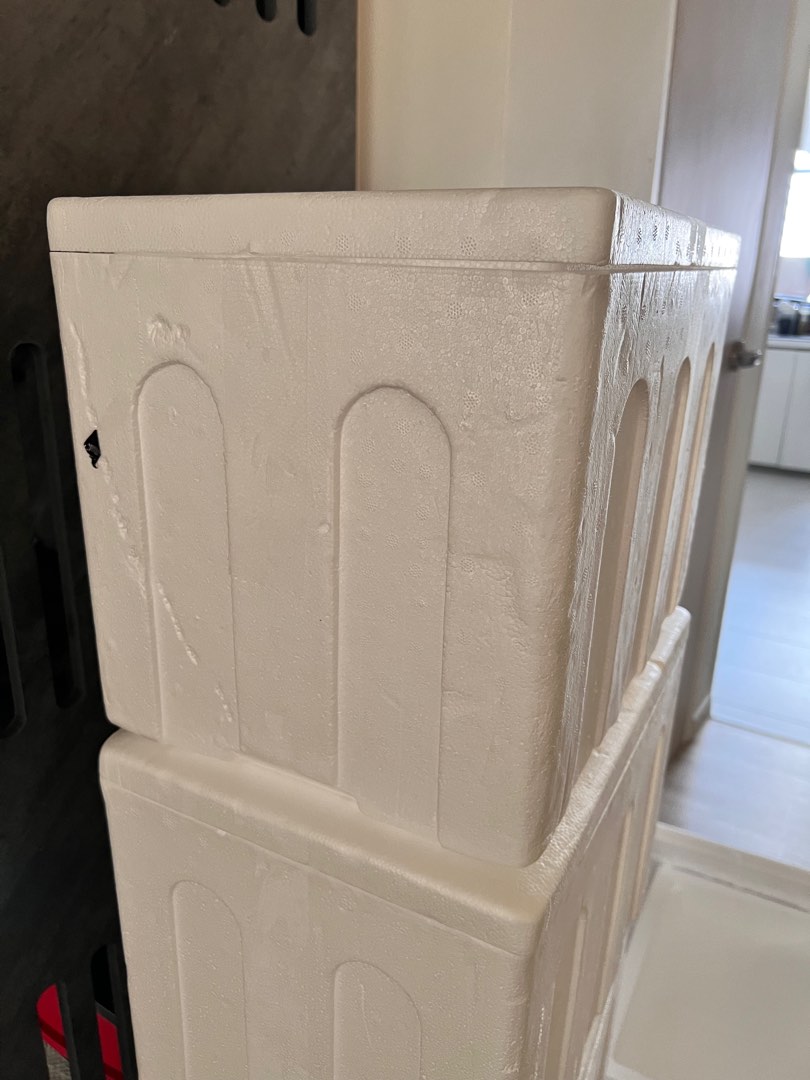 STYROFOAM BOX 42cm x 30cm x 30cm, Furniture & Home Living, Kitchenware ...