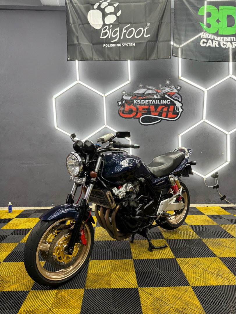 Super 4 Spec 3 full system Yoshimura Trioval, Motorcycles, Motorcycles ...