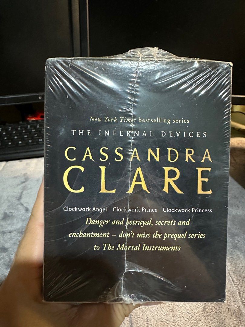 The Infernal Devices, Hobbies & Toys, Books & Magazines, Fiction & Non ...