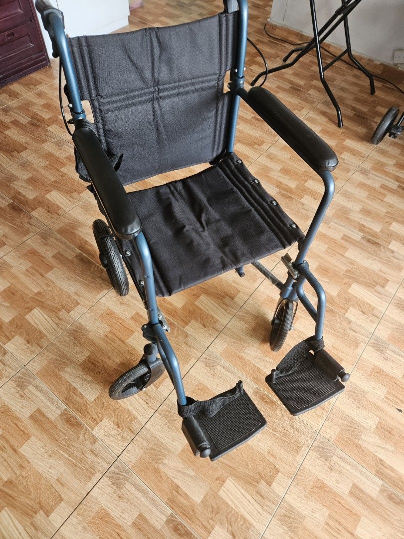 Wheelchair happy wheels wheelchair wheel chair pushchair push chair ...