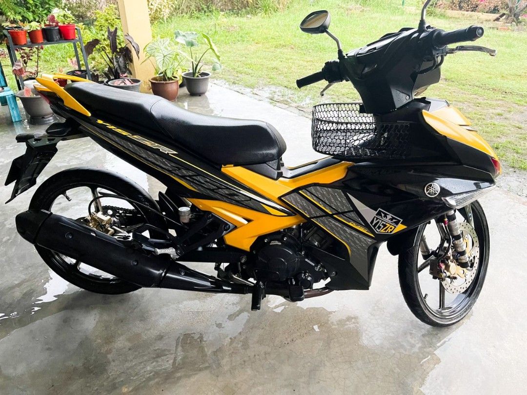 Yamaha Y15 v2, Motorbikes on Carousell