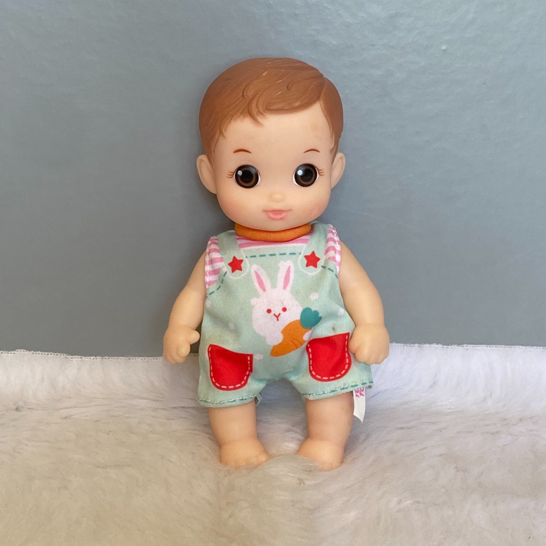 Young Toys Battery Operated Doll - Collectible, Hobbies & Toys, Toys ...