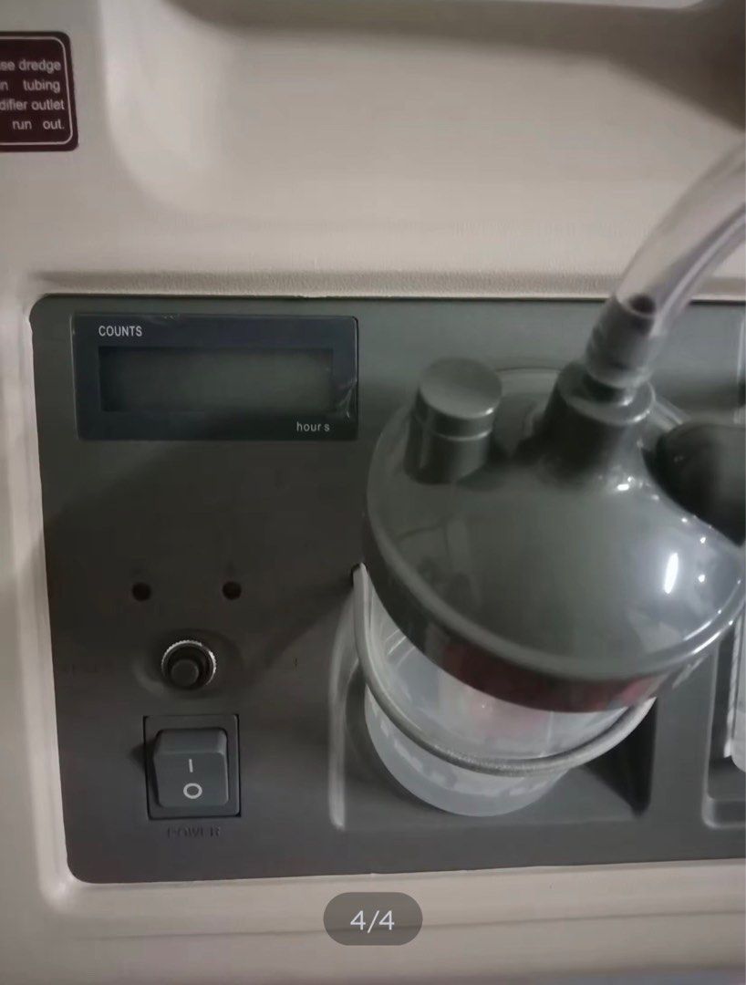 Yuwell Oxygen Concentrator Model 7F-5 Mini, Health & Nutrition, Medical ...