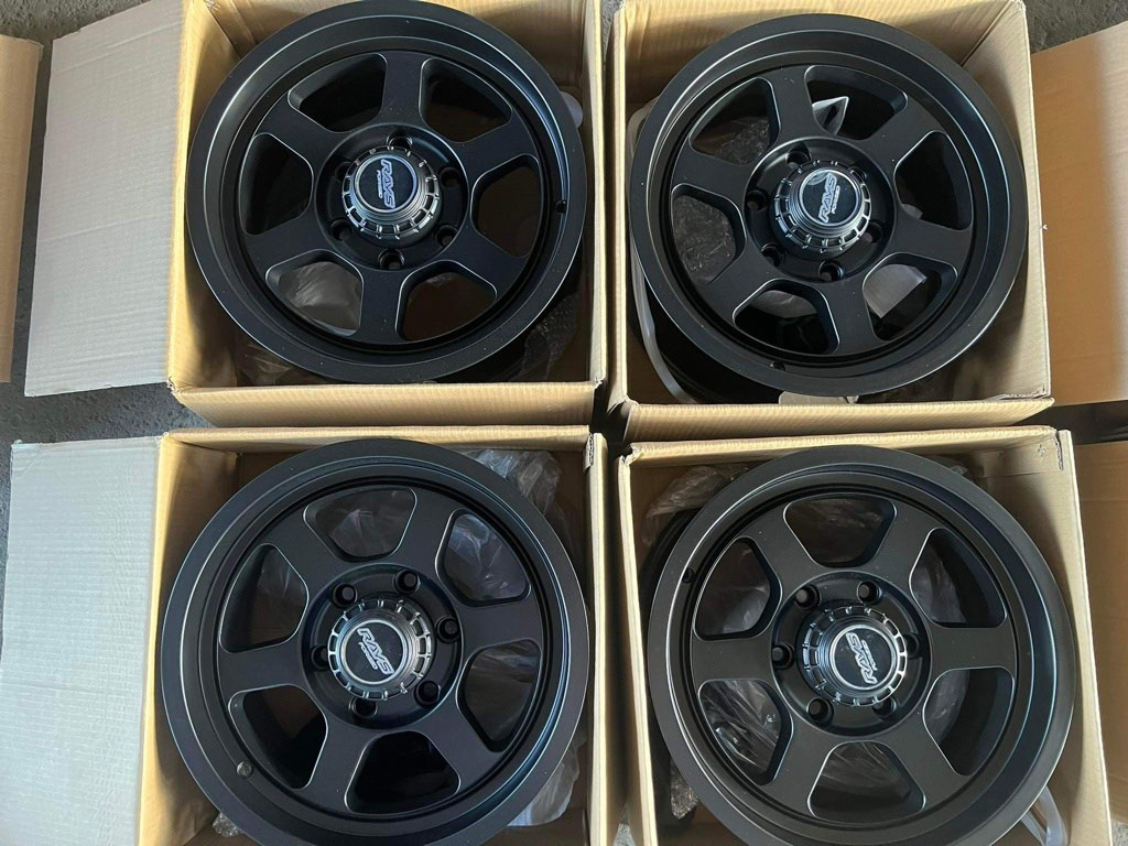 16” Rays XT Black code 161024 Mags 6Holes pcd 139 fit sa Van, Car Parts ...
