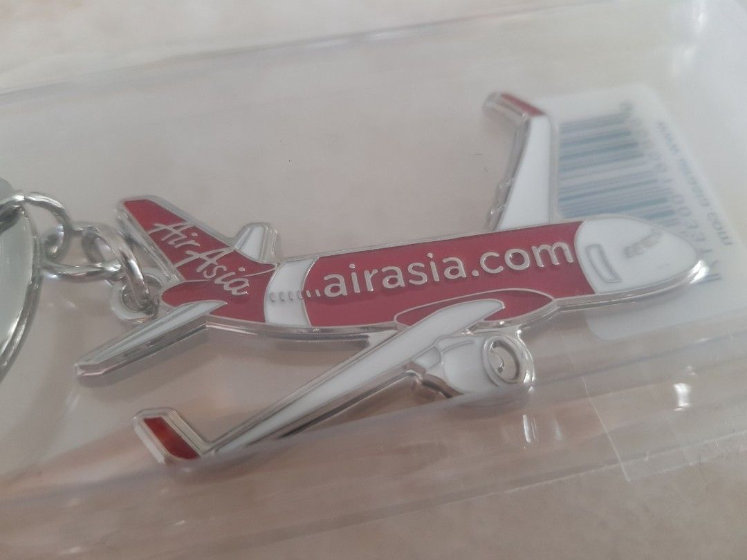 AirAsia Airplane Keychain, Hobbies & Toys, Collectibles & Memorabilia ...