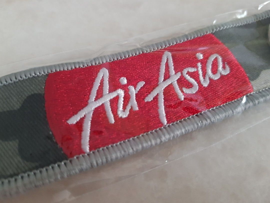 AirAsia Flight keychain, Hobbies & Toys, Collectibles & Memorabilia ...