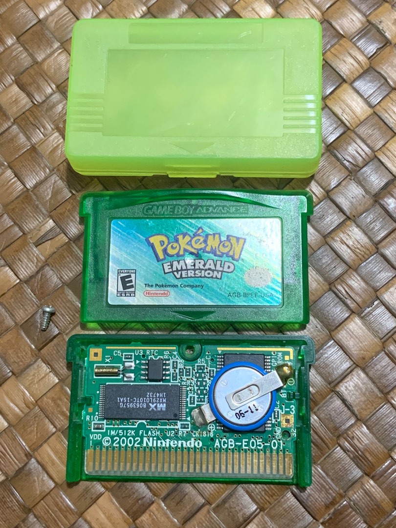 Authentic GBA game Pokemon Emerald US, Video Gaming, Video Games ...