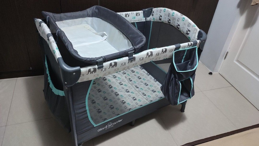 Baby Crib Giant Carrier - Giovan Pack and Carry, Babies & Kids, Baby ...