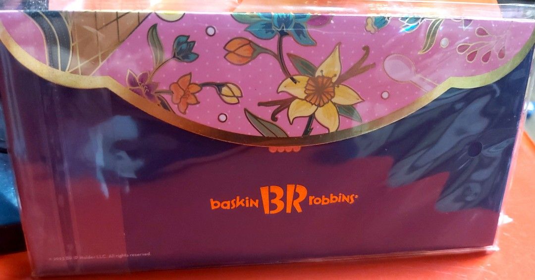 BASKIN ROBBINS Red Packets, Everything Else on Carousell