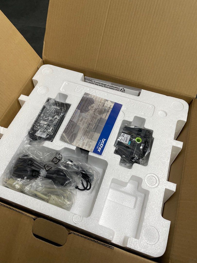 Brother PT-E800T Tube (Cable ID) Printer, Computers & Tech, Printers ...