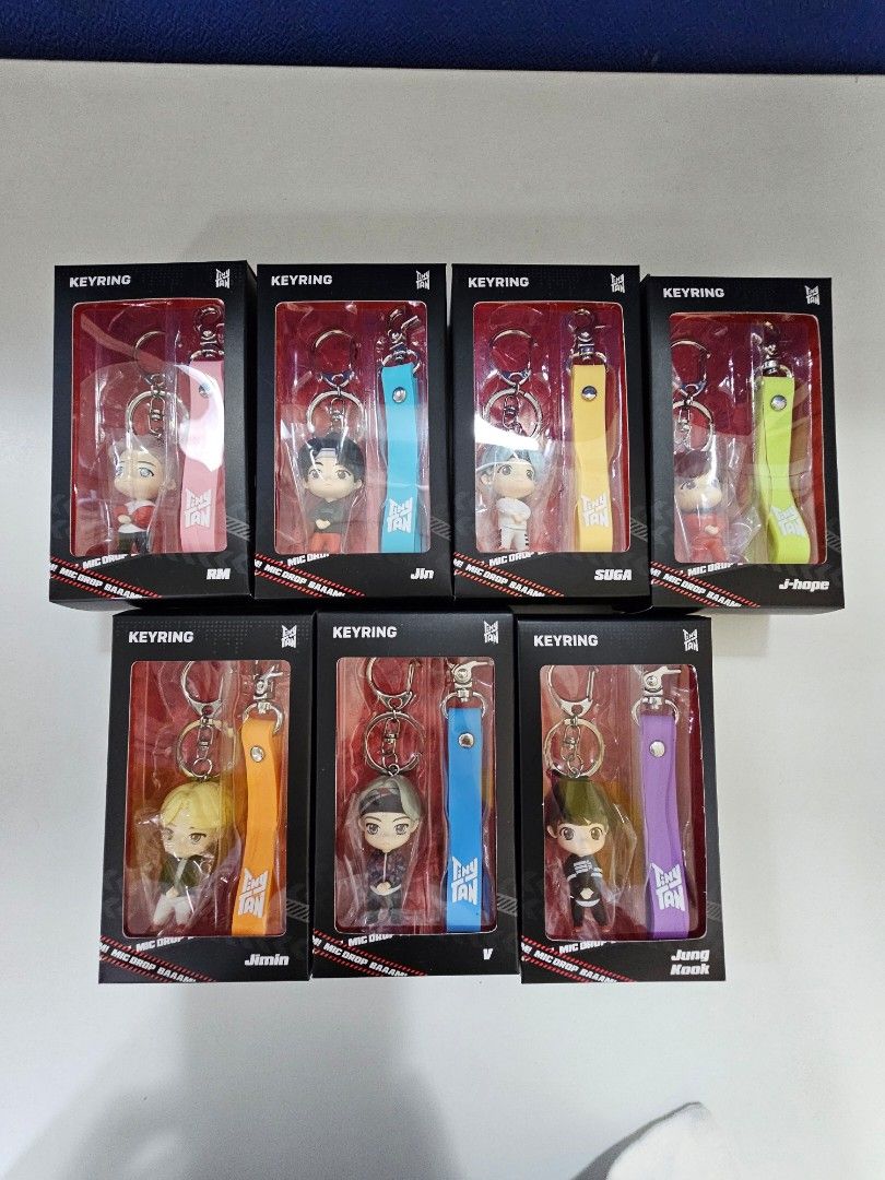 BTS Tiny Tan Micdrop Keyring - RM, Jin, Suga, J-Hope, Jimin, V, Jungkook, Hobbies & Toys ...