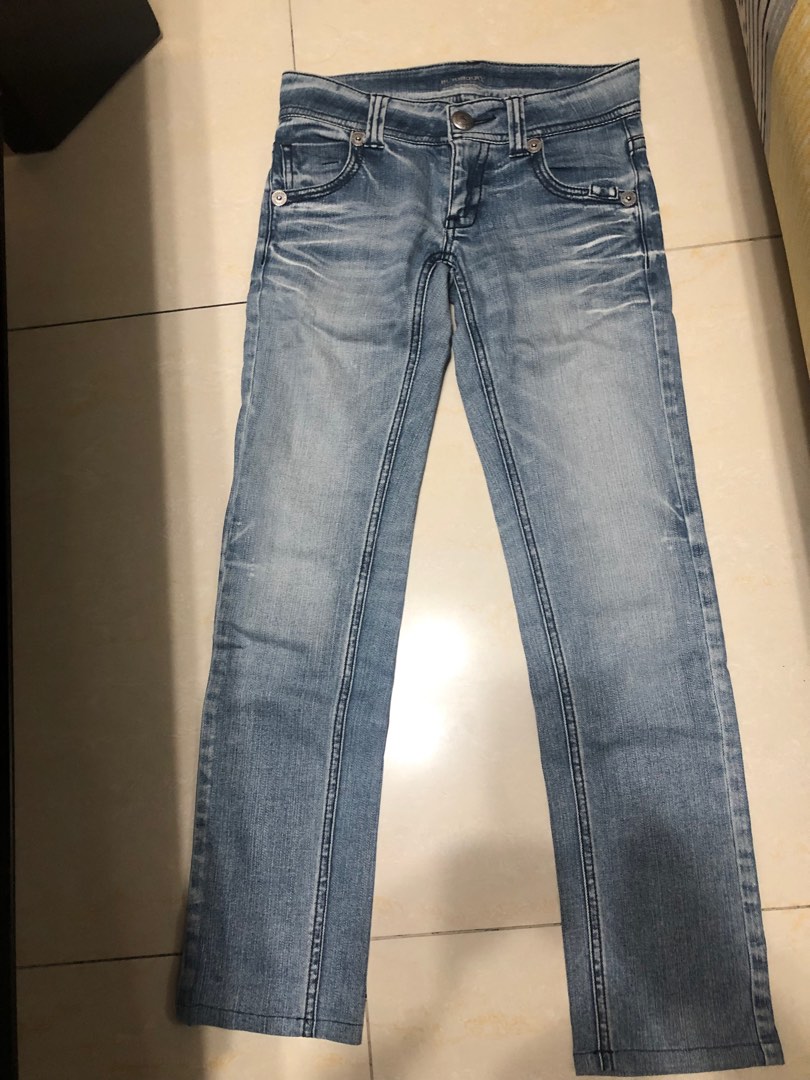 Burberry LW blue label jeans, Women's Fashion, Bottoms, Jeans on Carousell