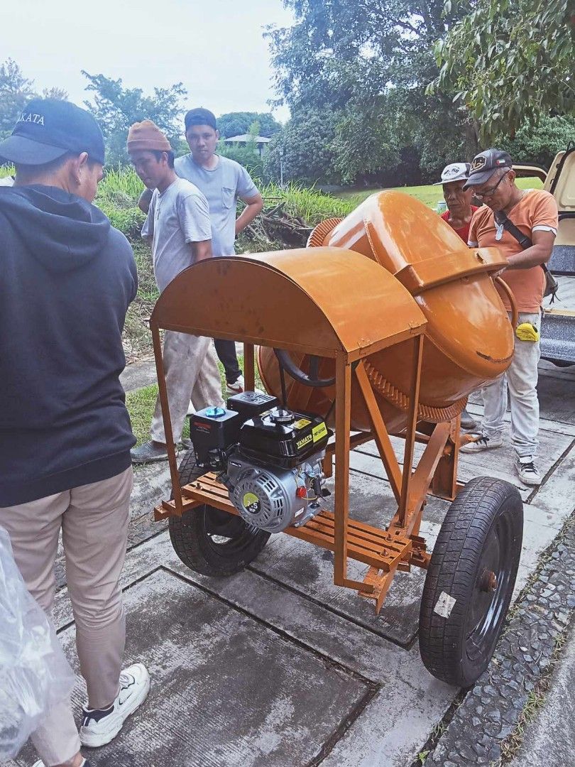 CEMENT MIXER A-FRAME POWERED BY YAMATO 7.5HP GAS.ENGINE, Commercial ...
