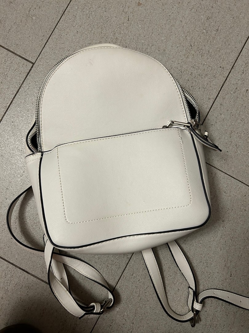 Cute white backpack, Women's Fashion, Bags & Wallets, Backpacks on ...