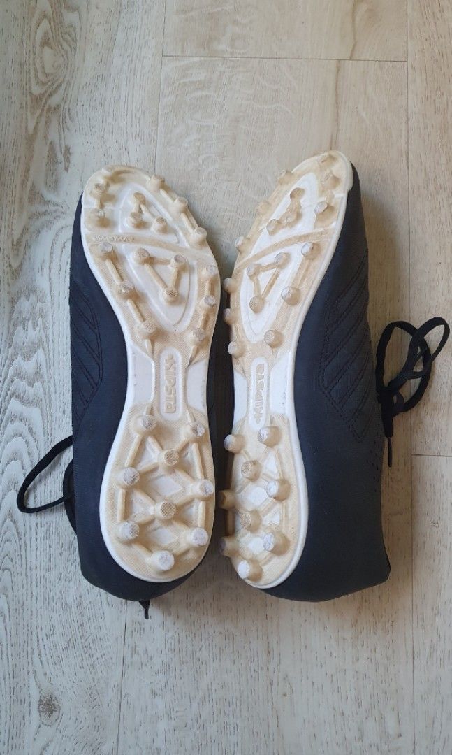 Decathlon Kipsta Football Boots, Men's Fashion, Footwear, Boots on ...