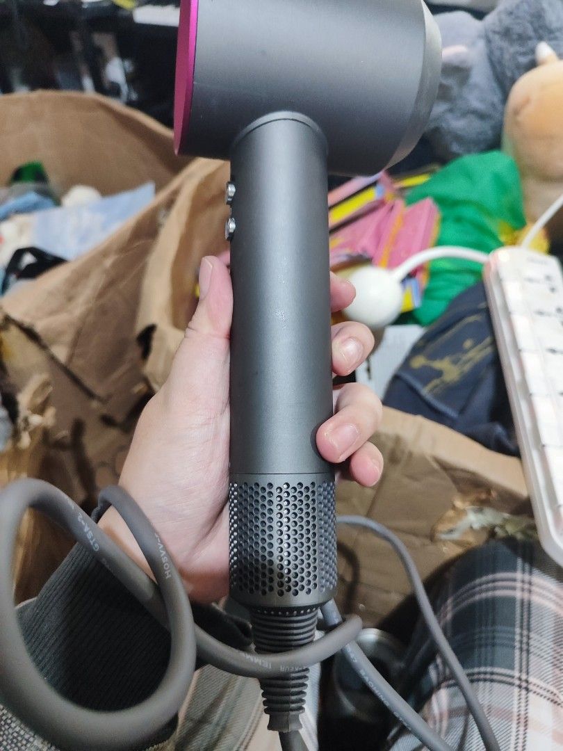 Dyson Hair Blower, Beauty & Personal Care, Hair on Carousell