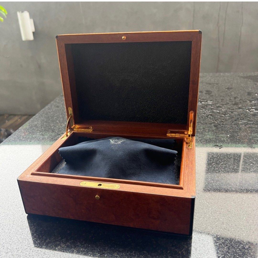 Franck Muller Original Watch Box, Luxury, Watches on Carousell