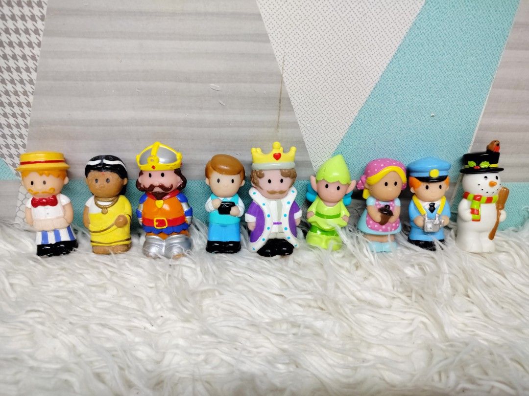 Happyland figures, Hobbies & Toys, Toys & Games on Carousell