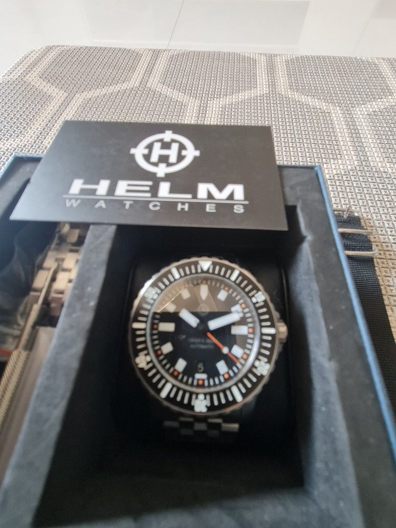 Helm Vanuatu Dive Watch, Luxury, Watches on Carousell