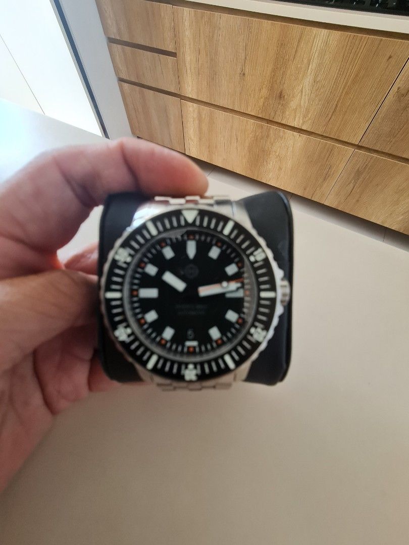 Helm Vanuatu Dive Watch, Luxury, Watches on Carousell