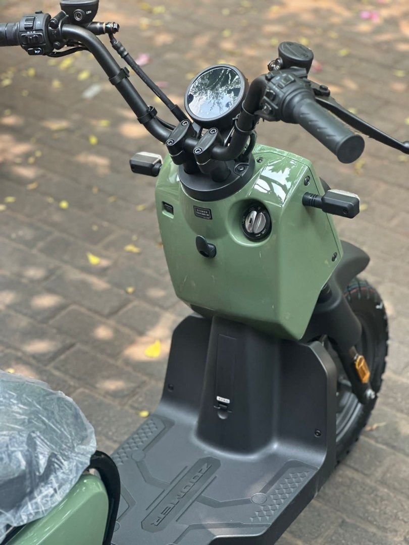 HONDA ZOOMER E BIKE , ELECTRIC BIKE , COMPLETE SET , ( 2023 ) READY ( VERY RARE COLOR ), Motor ...