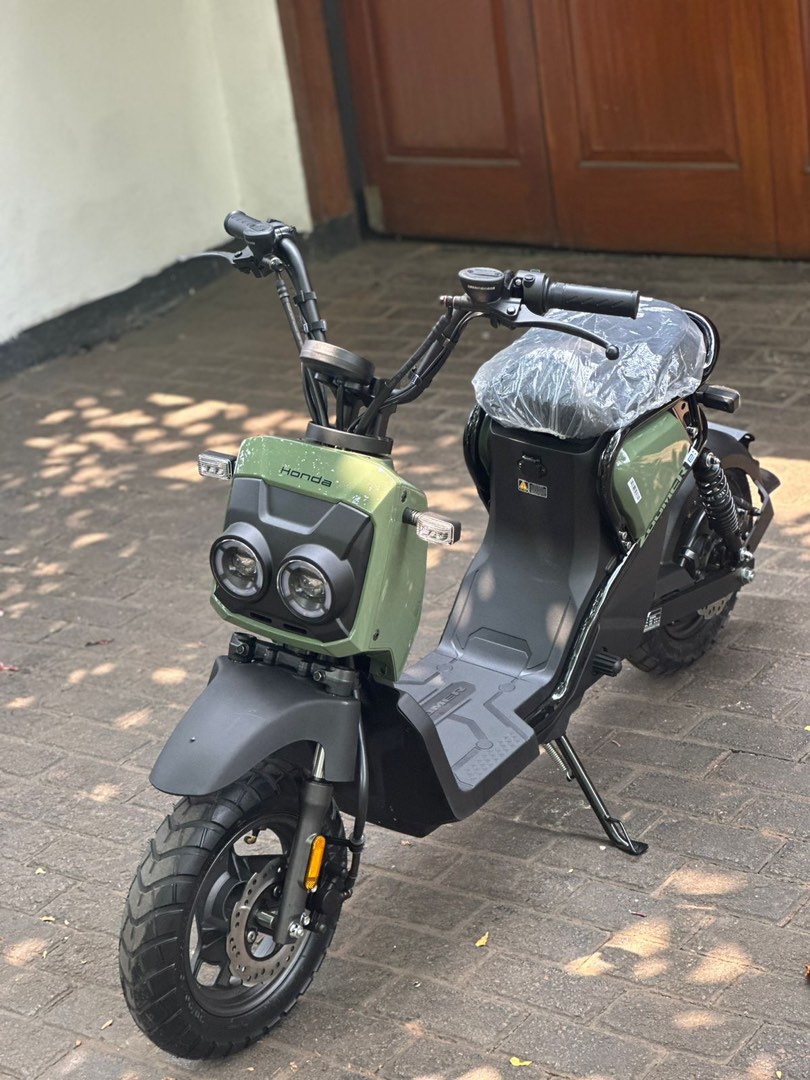 HONDA ZOOMER E BIKE , ELECTRIC BIKE , COMPLETE SET , ( 2023 ) READY ( VERY RARE COLOR ), Motor ...
