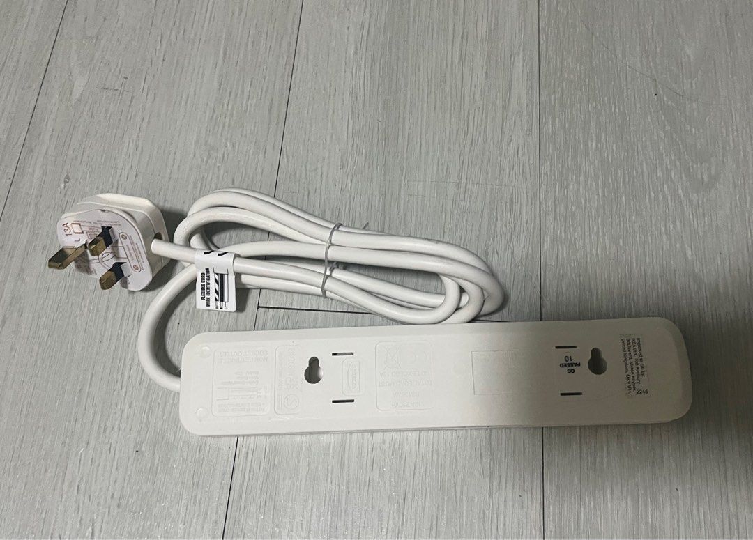 IKEA charger NEW 4way socket, 家庭電器, 轉插器及插頭 - Carousell