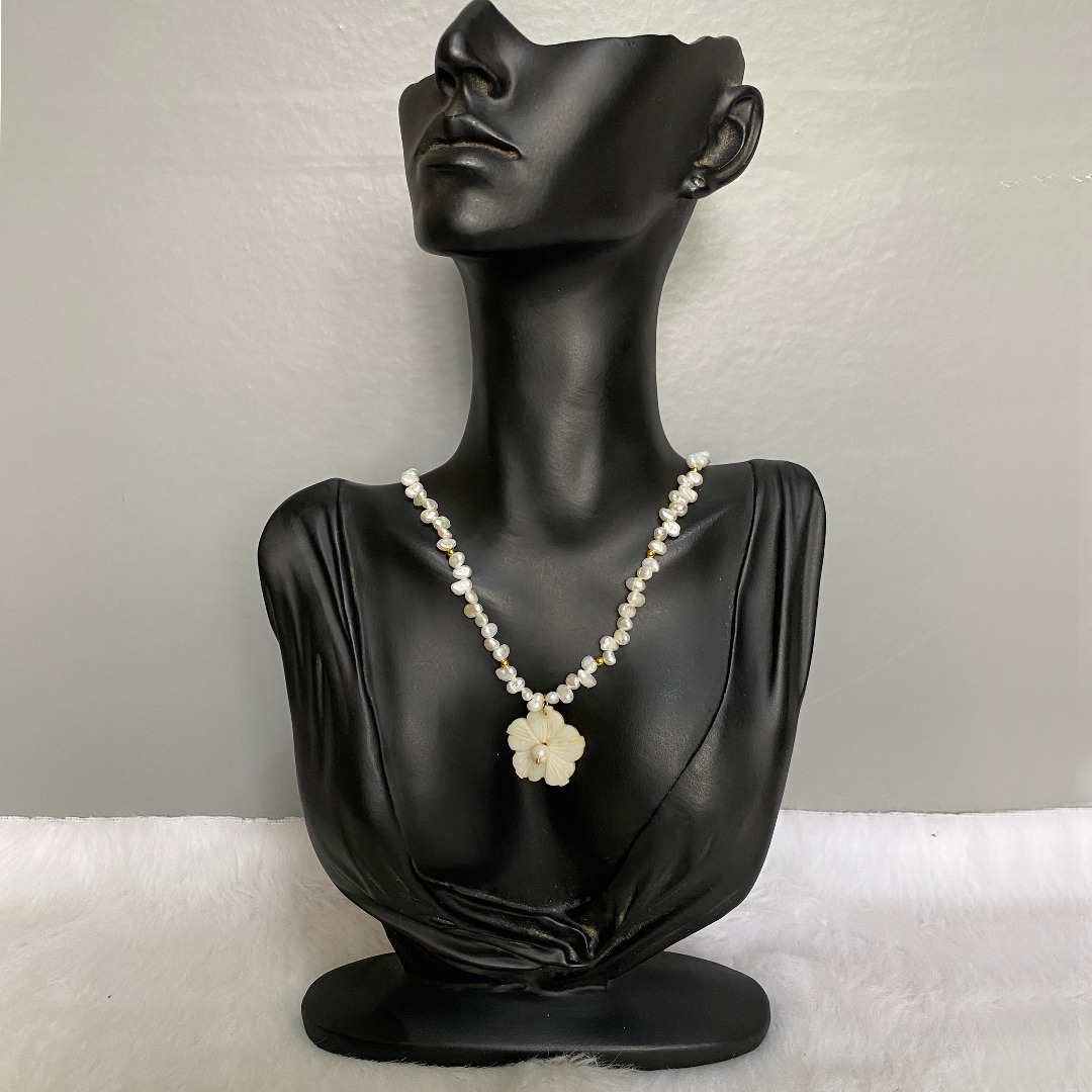 Japan Dancing Pearls Beads Mother Of Pearl Pendant Necklace, Women's ...