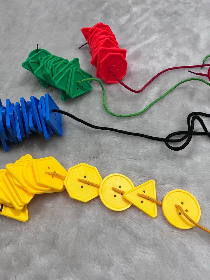 Lacing with Shapes and Colours Toy, Hobbies & Toys, Toys & Games on ...