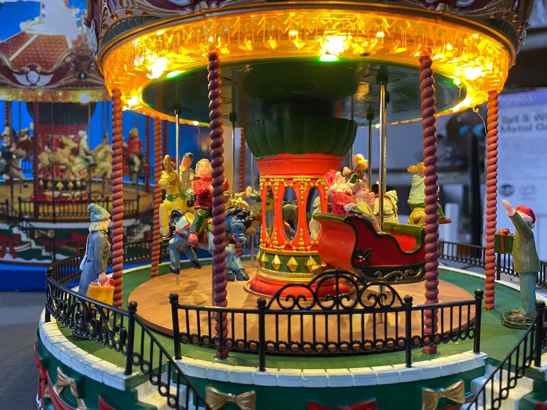 Lemax Carousel, Hobbies & Toys, Memorabilia & Collectibles, Vintage ...