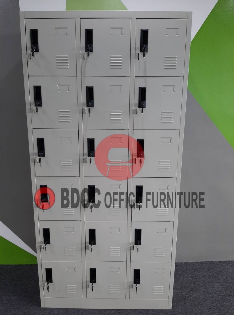 LOCKER/OFFICE PARTITIONS/OFFICE FURNITURE, Furniture & Home Living ...