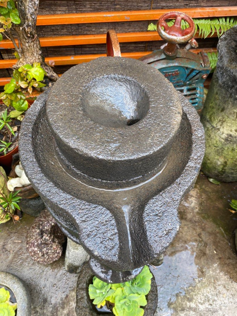 Lumang gilingan na bato, Furniture & Home Living, Outdoor Furniture on ...