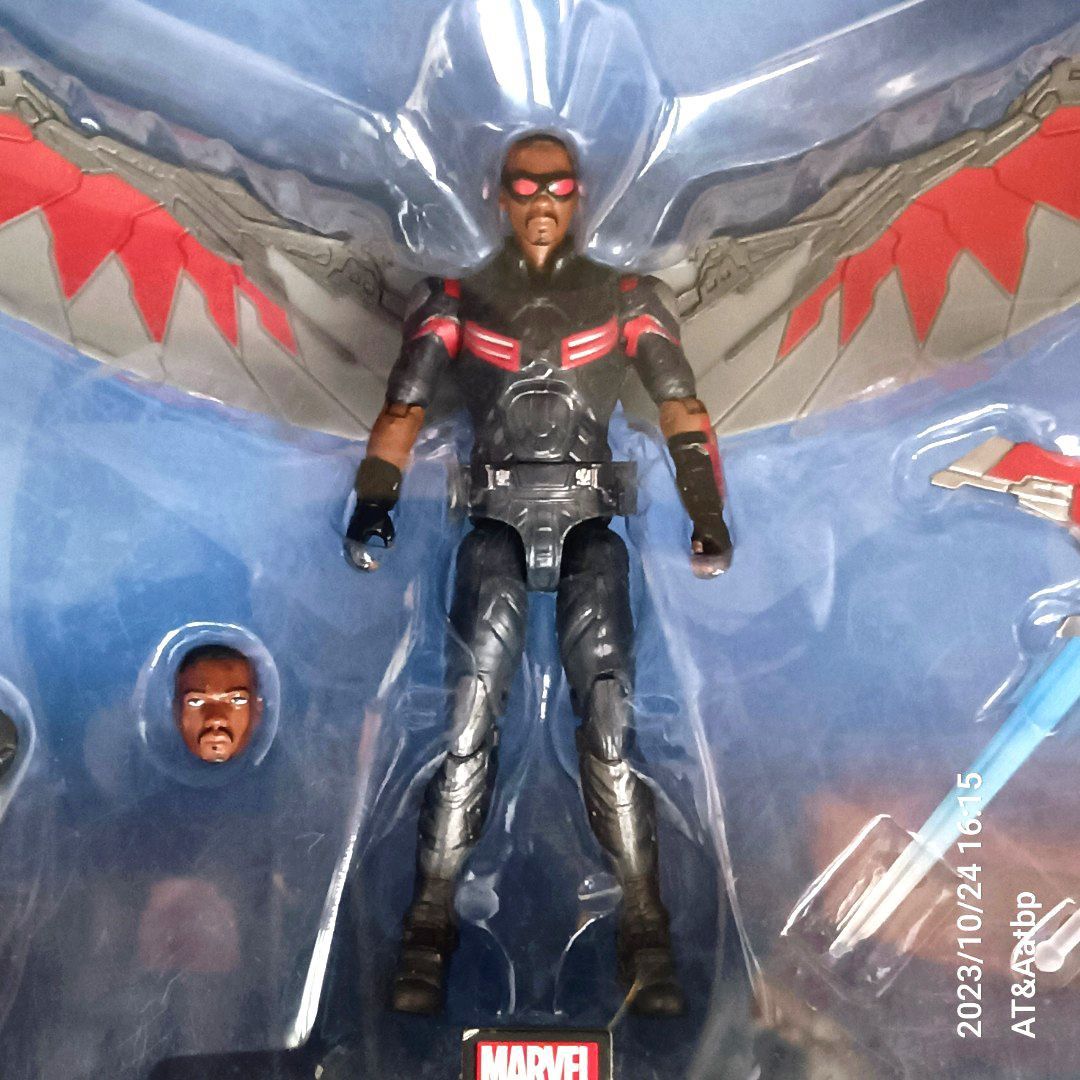 Marvel Legends Series FALCON with FLIGHT TECH & REDWING 3.75" scale ...