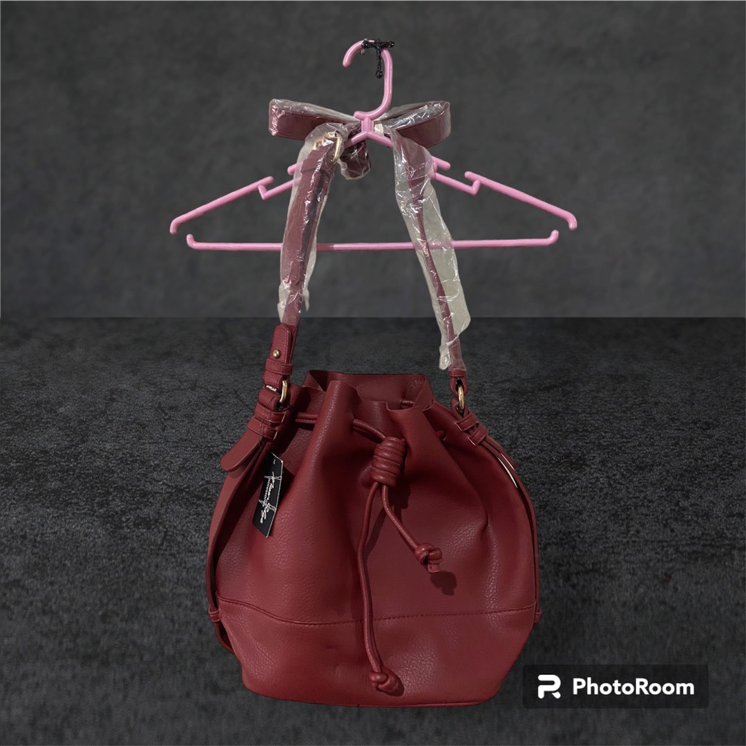 Miss Shop Bucket Bag (Burgundy Red), Women's Fashion, Bags & Wallets ...