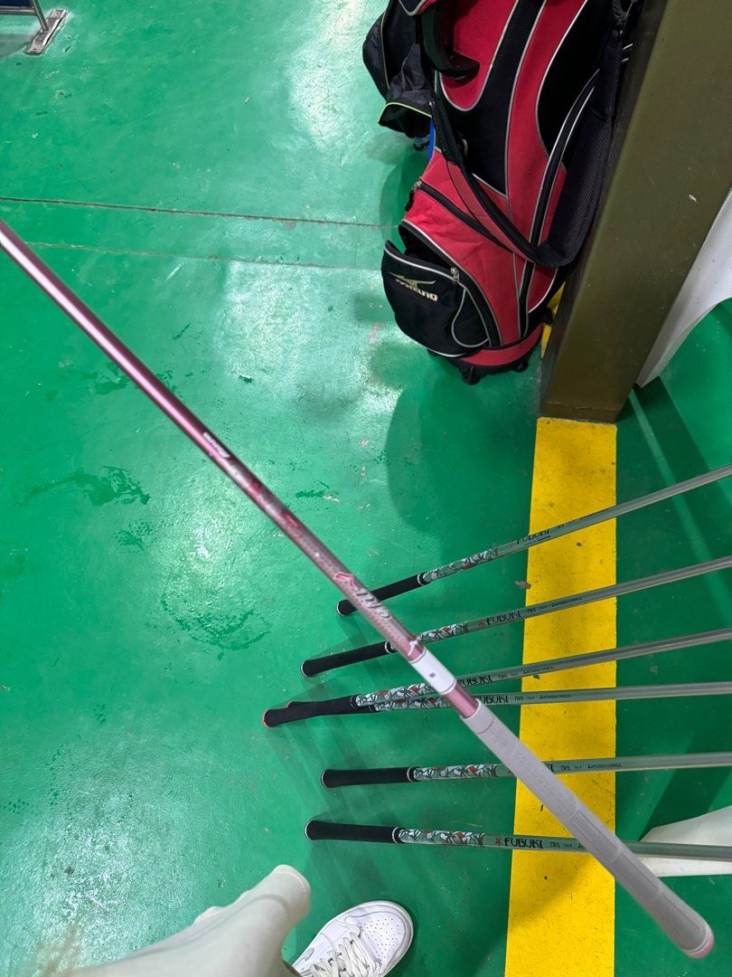 Mizuno Efil 7 Ladies Golf Iron No 7 Pink, Sports Equipment, Sports ...