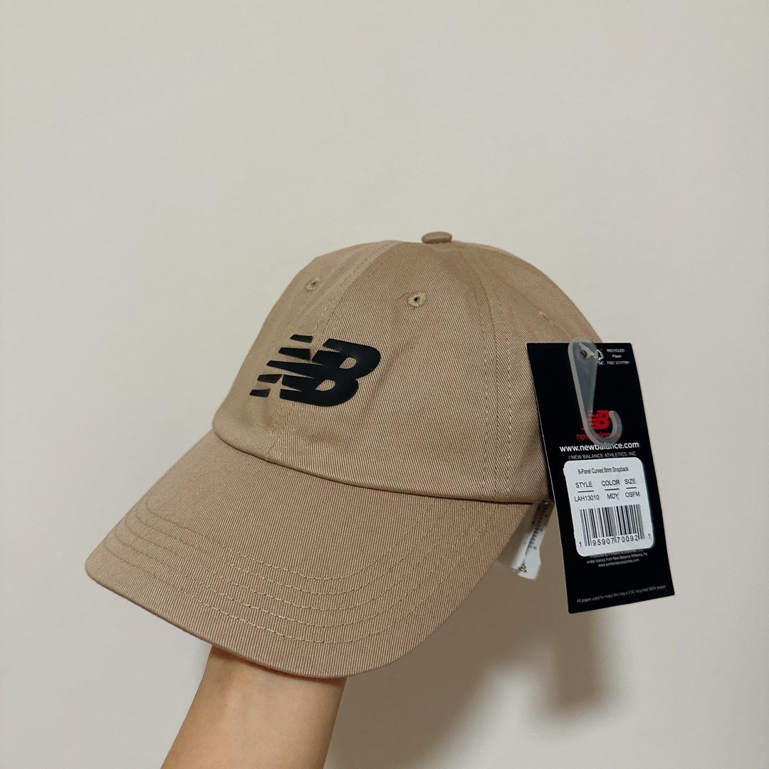 New balance cap, 女裝, 手錶及配件, 帽 - Carousell
