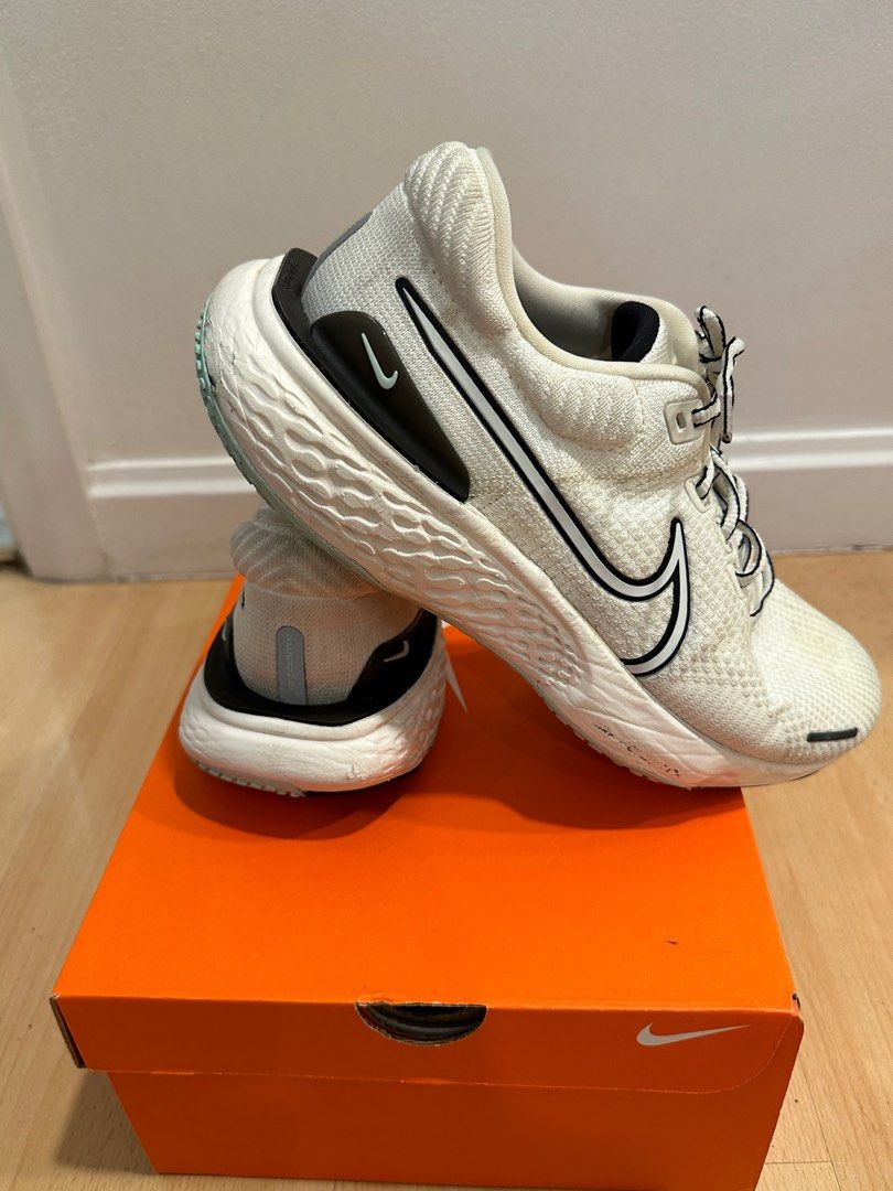 Nike Invincible 2 Zoom, Men's Fashion, Footwear, Sneakers on Carousell