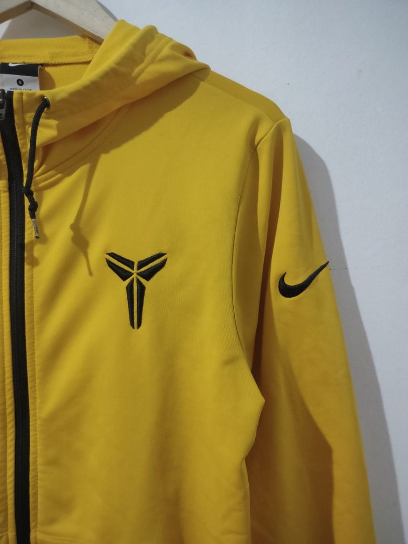 Nike Kobe Jacket, Men's Fashion, Coats, Jackets and Outerwear on Carousell