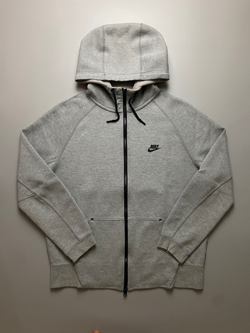 Nike tech fleece jacket, Men's Fashion, Coats, Jackets and Outerwear on ...