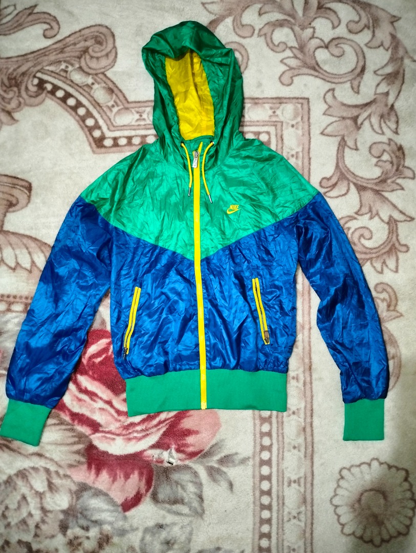 Nike The Windrunner Sportswear S Size for ladies, Women's Fashion ...