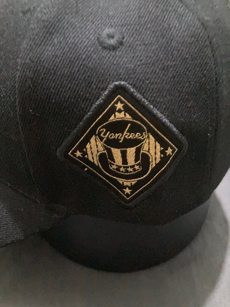 NY MLB Cirus Series Line Gold, Men's Fashion, Watches & Accessories ...