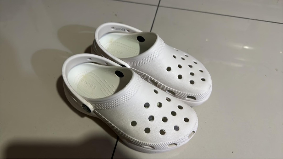 Original White Crocs Classic Platform W5, Women's Fashion, Footwear ...