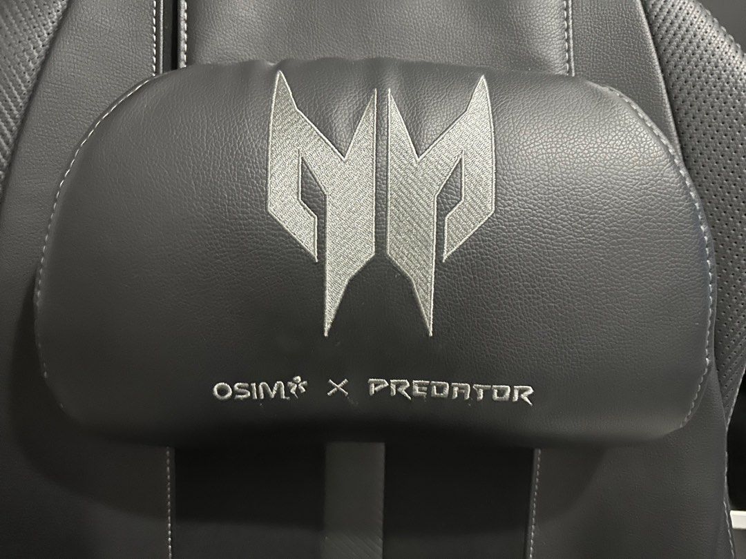 Osim Predator Massage Gaming Chair, Furniture & Home Living, Furniture ...