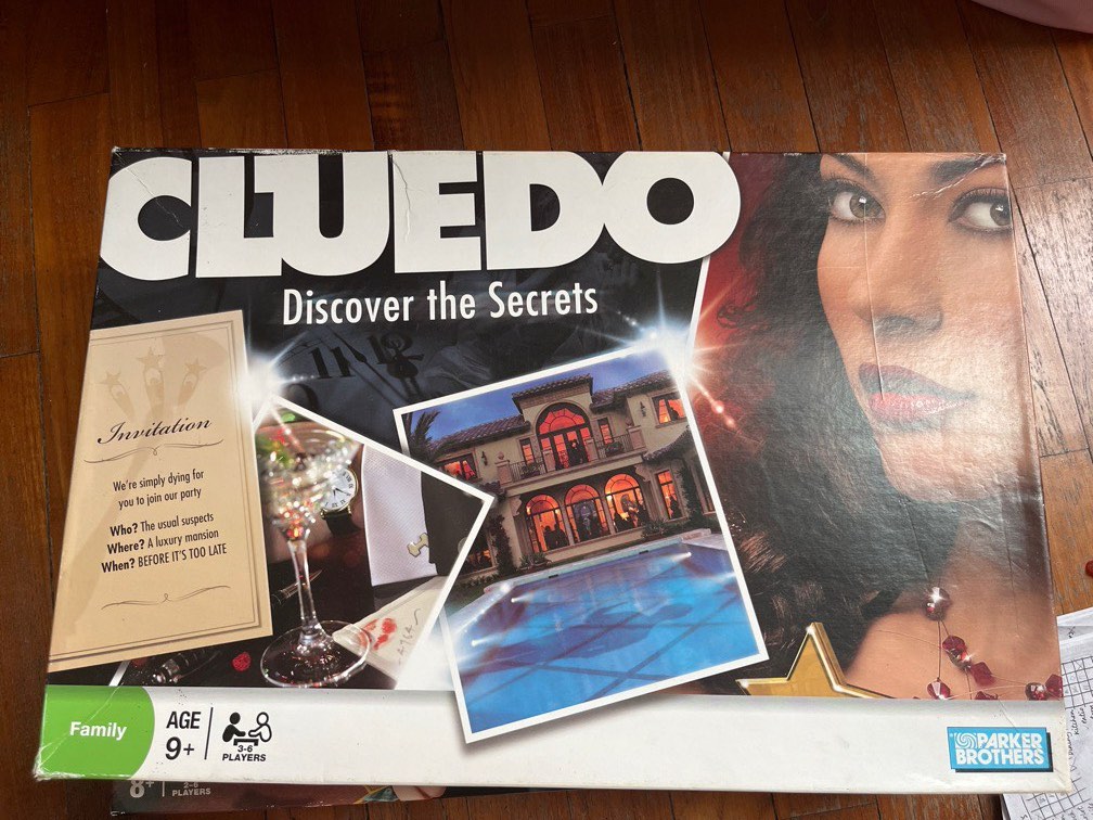Pre-loved Cluedo board game (full complete set with box intact ...