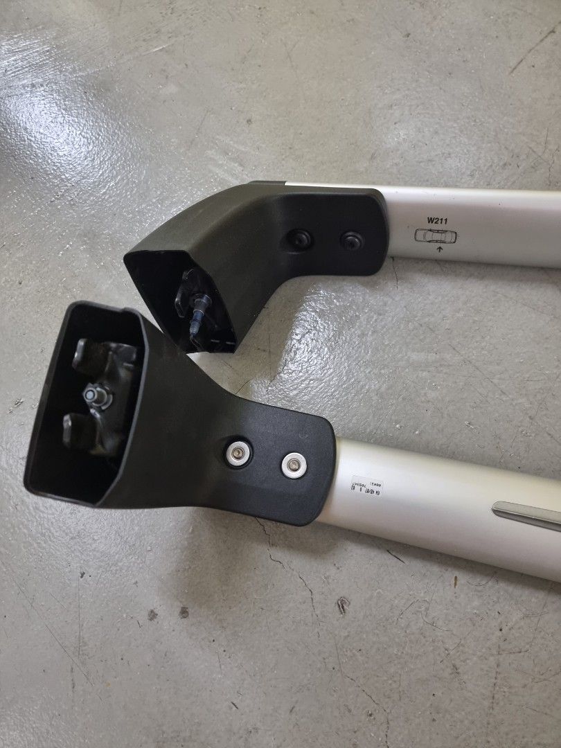 Roof rack for Mercedes W211, Car Accessories, Accessories on Carousell