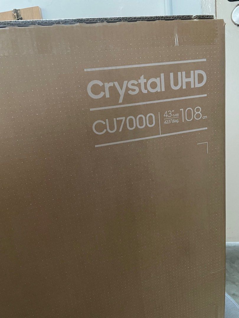 Samsung 43" Crystal UHD 4K CU7000 TV, TV & Home Appliances, TV ...