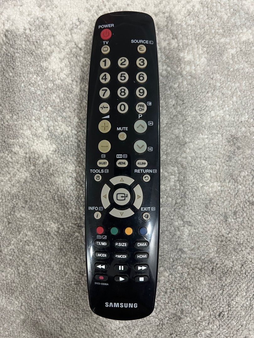 Samsung TV Remote Control. BN59-00686A, Computers & Tech, Parts ...