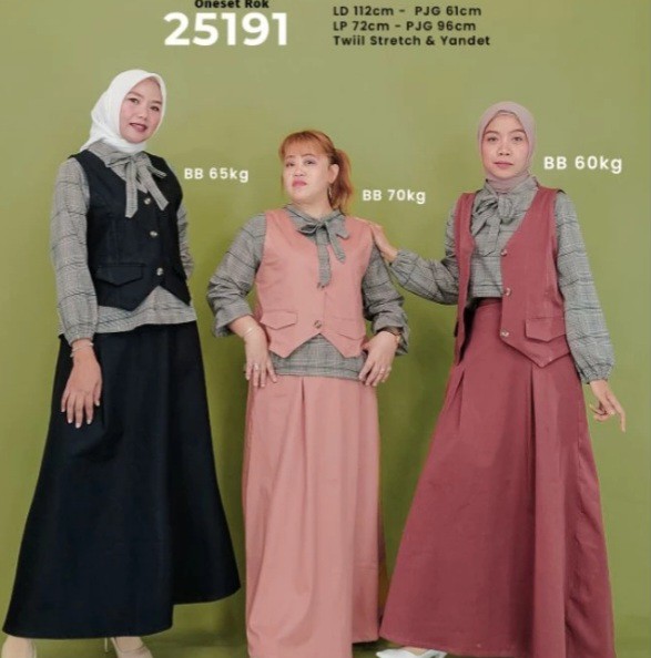 Set rok(vest+rok)dr brand extu, Fesyen Wanita, Pakaian Wanita, Gaun ...