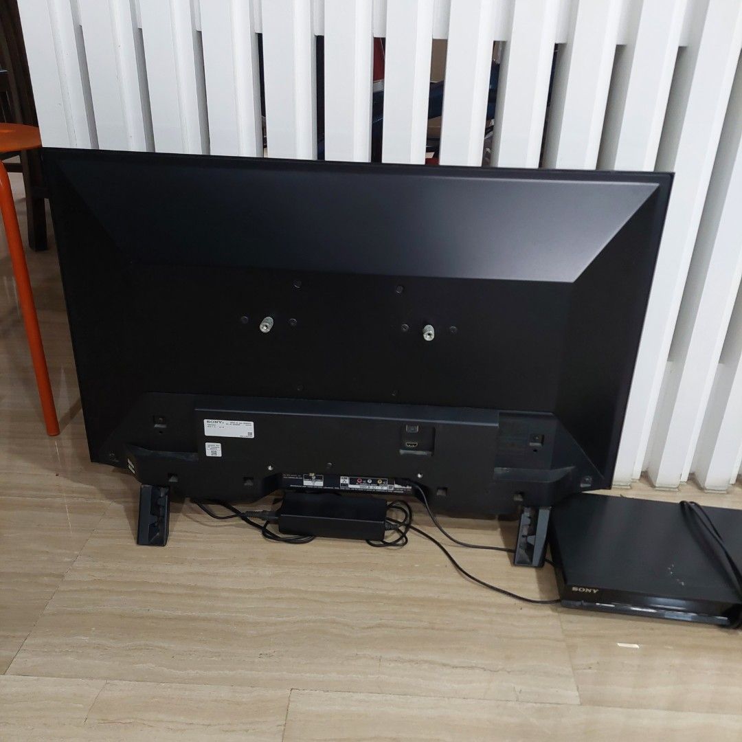 Sony KDL-32W600D, TV & Home Appliances, TV & Entertainment, TV on Carousell